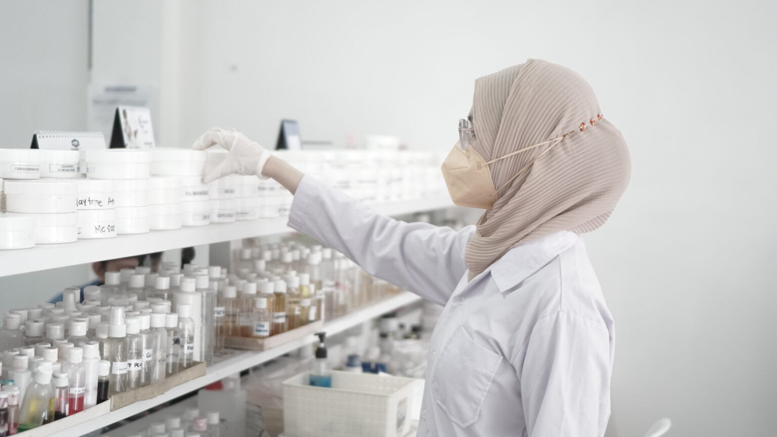 Cara Membuat Brand Skincare Sendiri dengan Modal Terjangkau